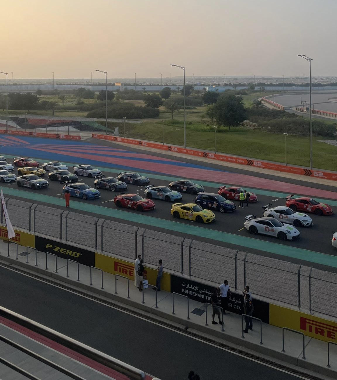 كونا : مدينة الكويت لرياضة المحركات تنظم سباقي السيارات (جي آر) يارس و ...