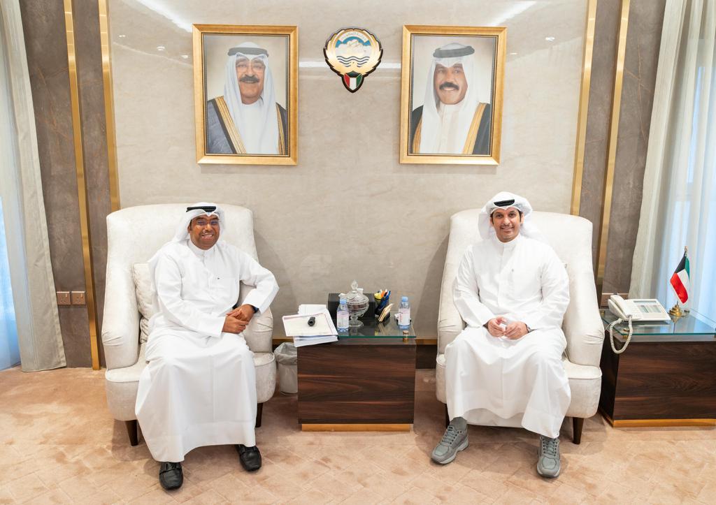 KUNA : Info. Min. discusses promoting tourism with KFA chief, members