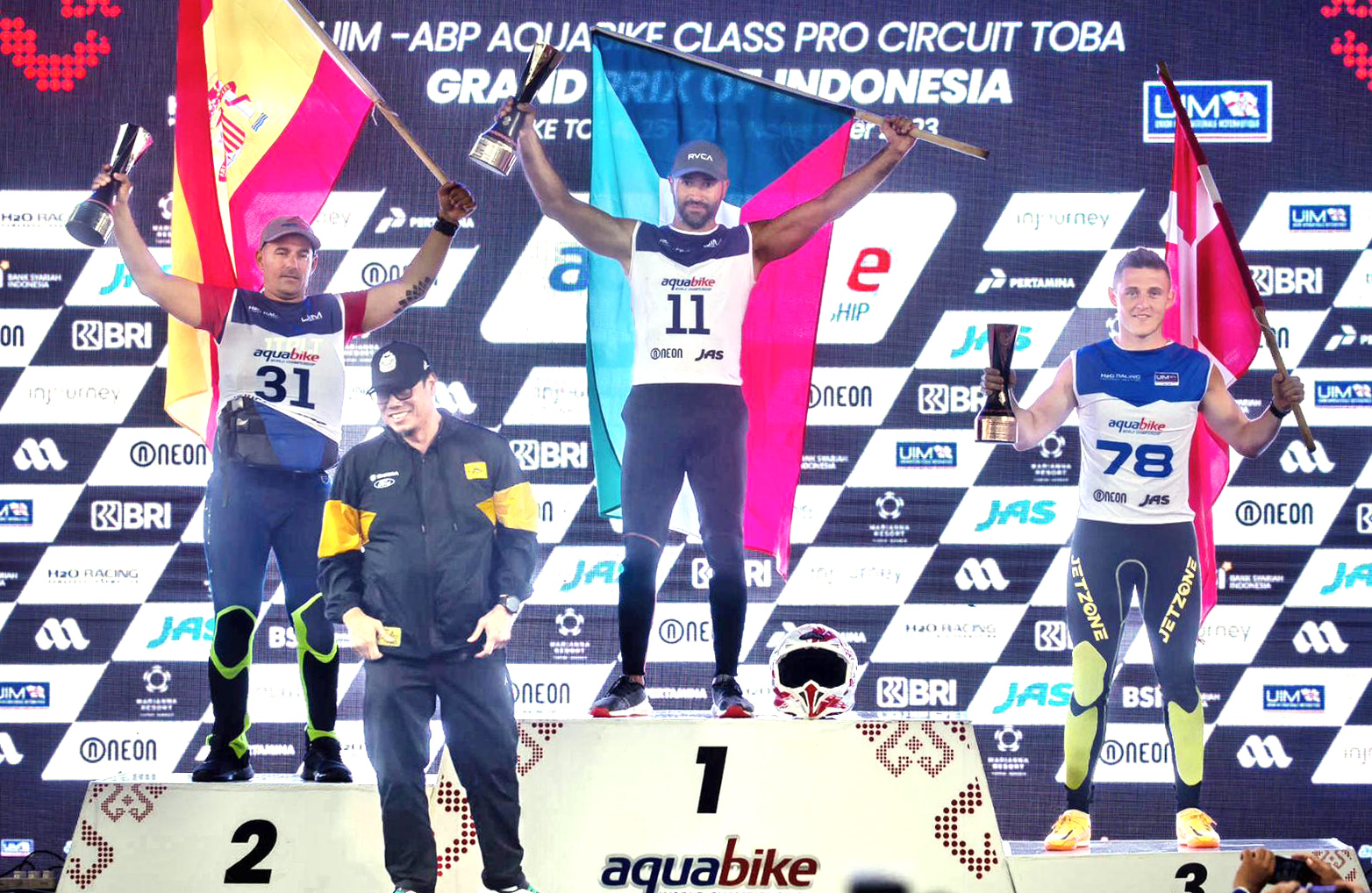 كونا : Un Koweïtien décroche la première place de « Slalom GP1 » au Championnat du monde de jet ...