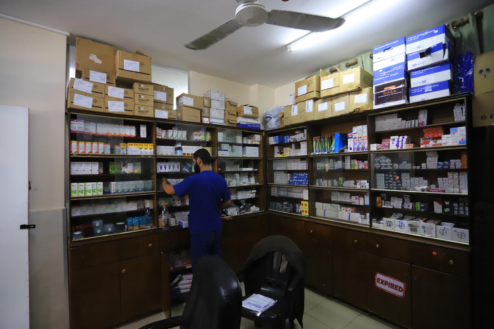 KUNA : Official: Gaza's Kuwait hospital keeps operating despite brutal ...