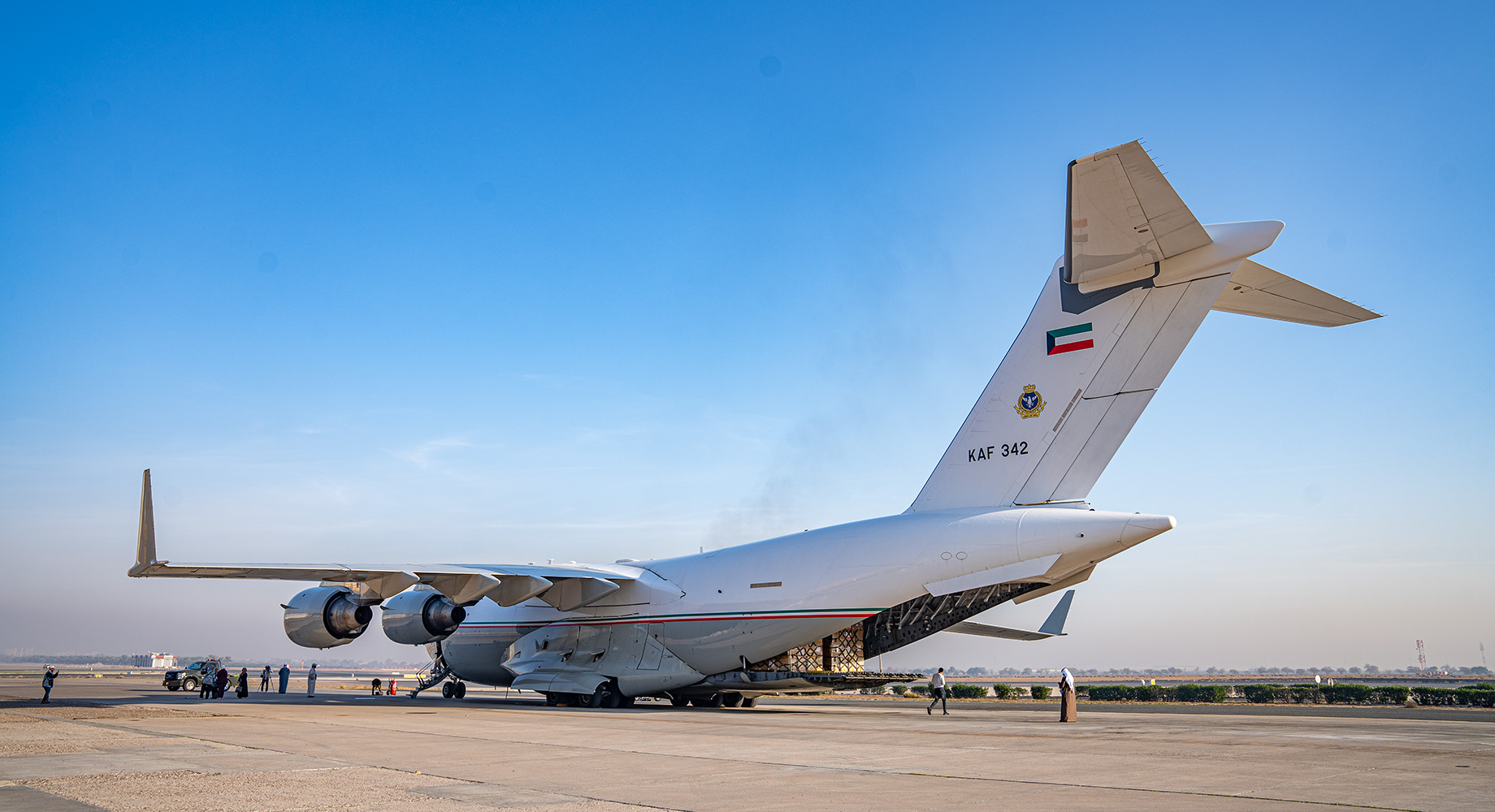 KUNA : Kuwait 37th Gaza relief plane heads to Al-Arish, Egypt