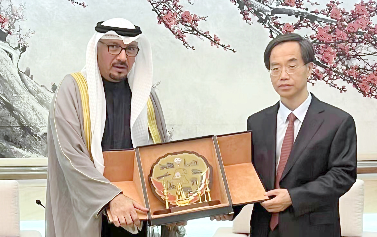 KUNA : Chinese official affirms resolve to beef up partnership with ...