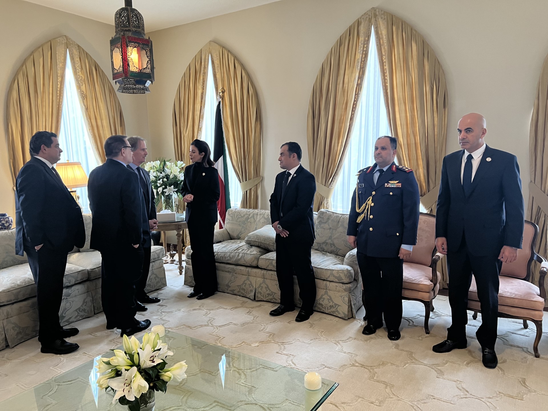 KUNA : Kuwait Embassy in Washington lowers flag to half-mast, receives ...