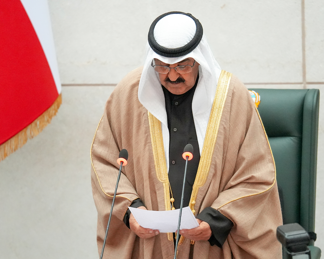 KUNA : Kuwait Amir pledges to be "loyal citizen" for nation, people