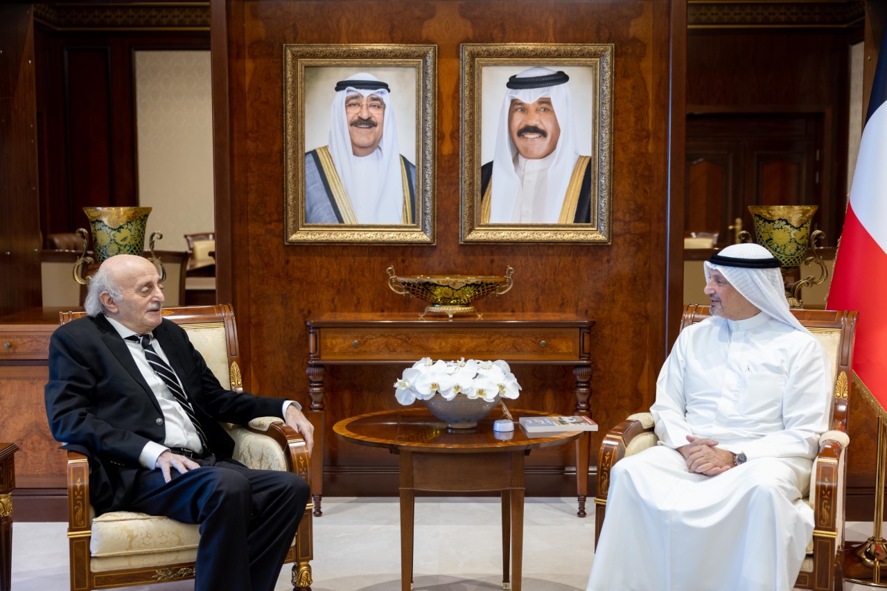 KUNA : Kuwait FM meets leader of Lebanese Progressive Socialist Party