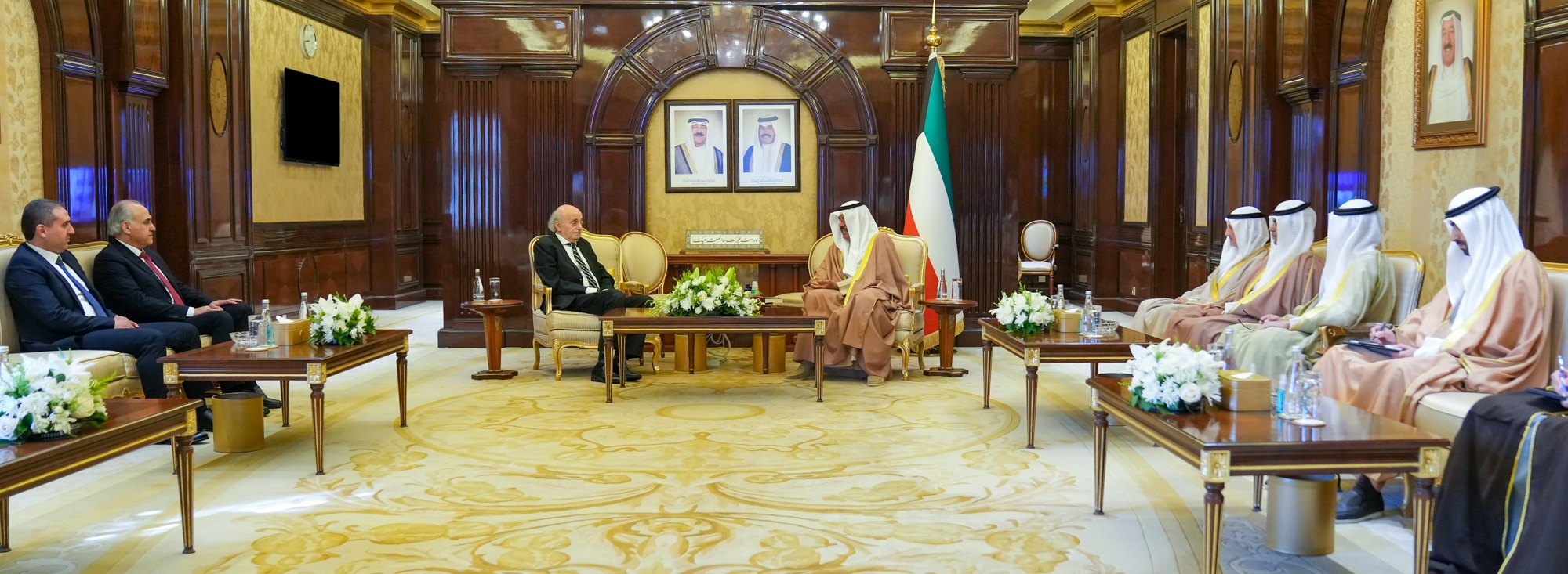 KUNA : Kuwait PM welcomes Lebanese party leader