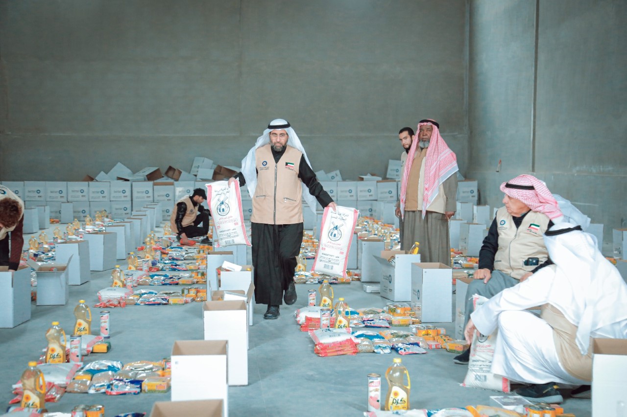 KUNA : Kuwaiti charities offer aid, iftar meals to many in Jordan ...