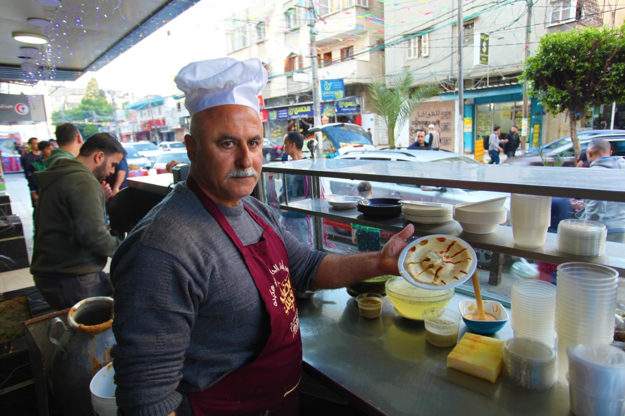 كونا : Ramadan food lure customers in Gaza Strip's markets - الديانات ...