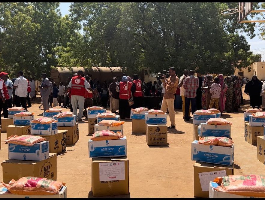 كونا : Sudanese receive 1st batch of relief aid from Kuwait's campaign ...