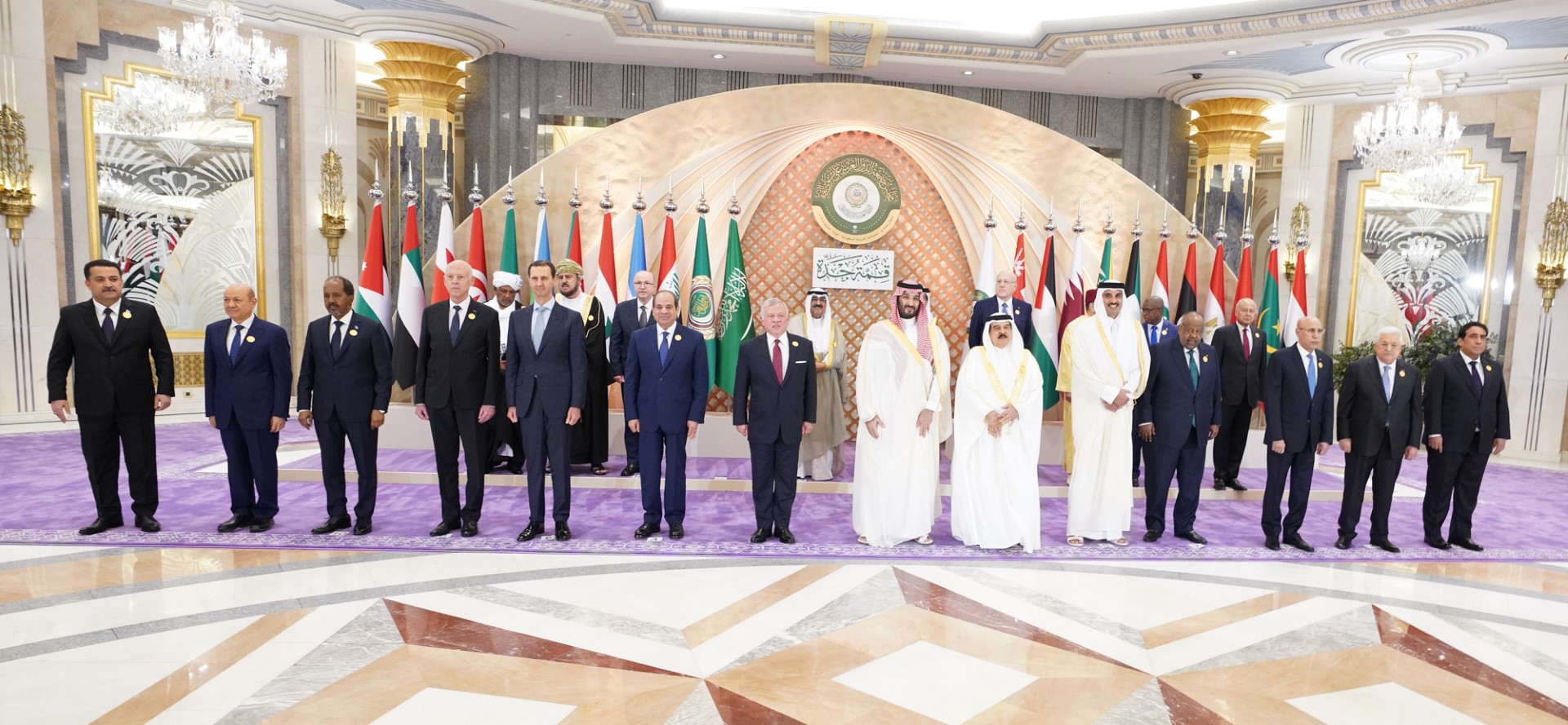 كونا : Arab Leaders launch 32nd summit in Jeddah