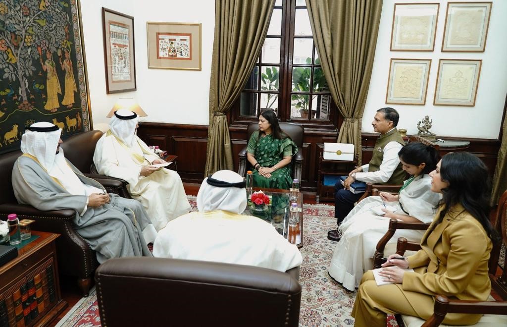 KUNA : Kuwait Assistant FM, Indian State Min. discuss bilateral relations