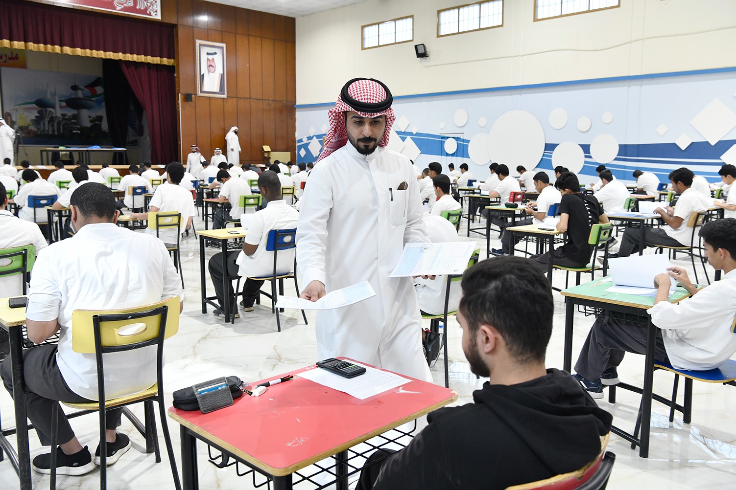 KUNA : 43,000 high school students kick off final exams in Kuwait ...
