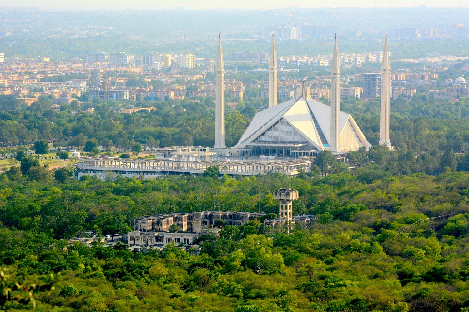 كونا : Kuwait Hostel Islamabad...sign of brotherly bonds - الشؤون ...