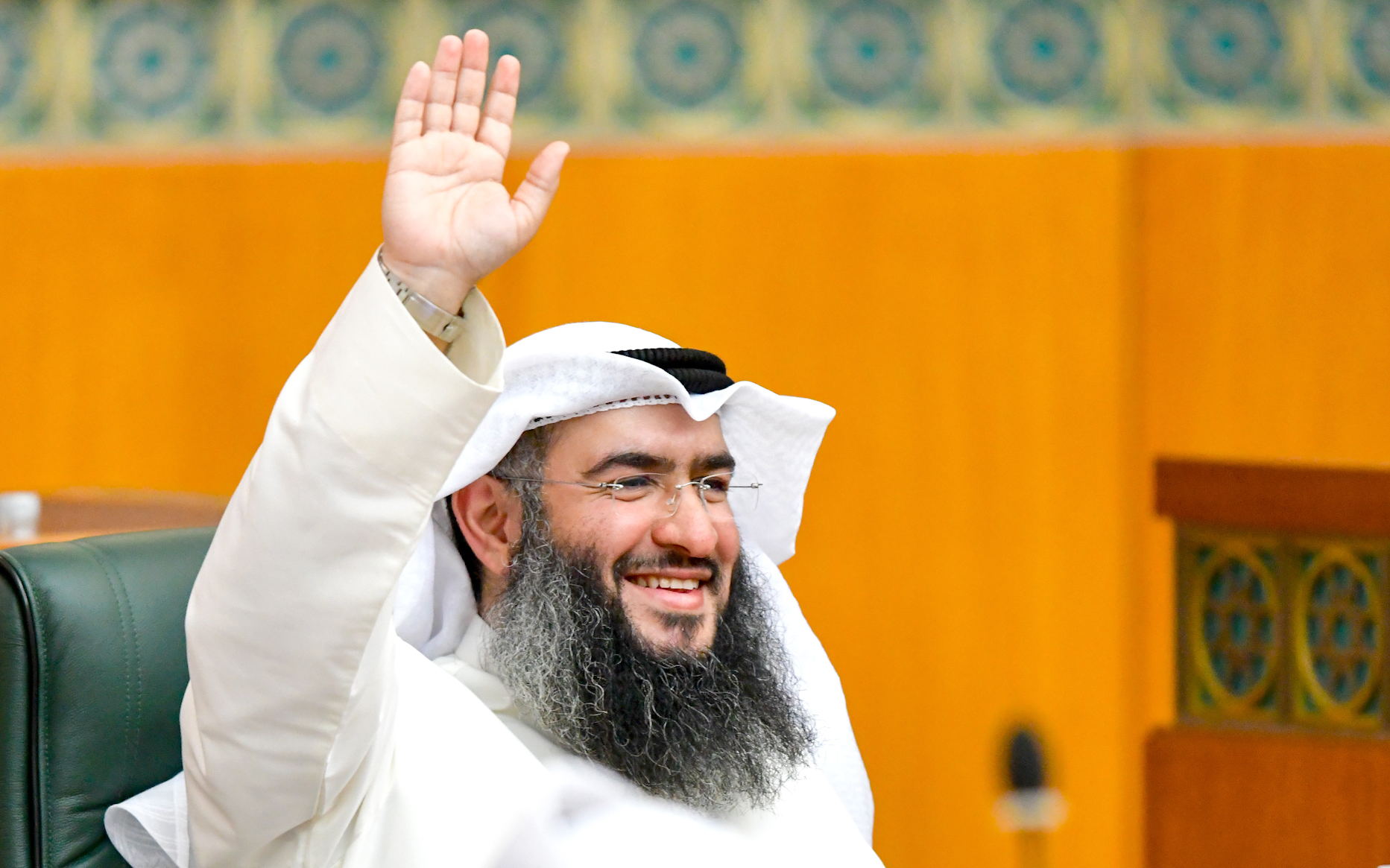 كونا : Kuwait parliament caucus elected by acclamation - برلمان - 18/07 ...