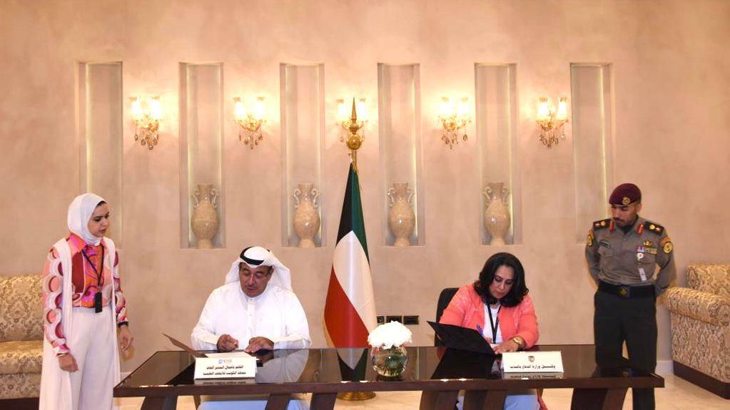 كونا : Defense ministry, KISR sign agreement