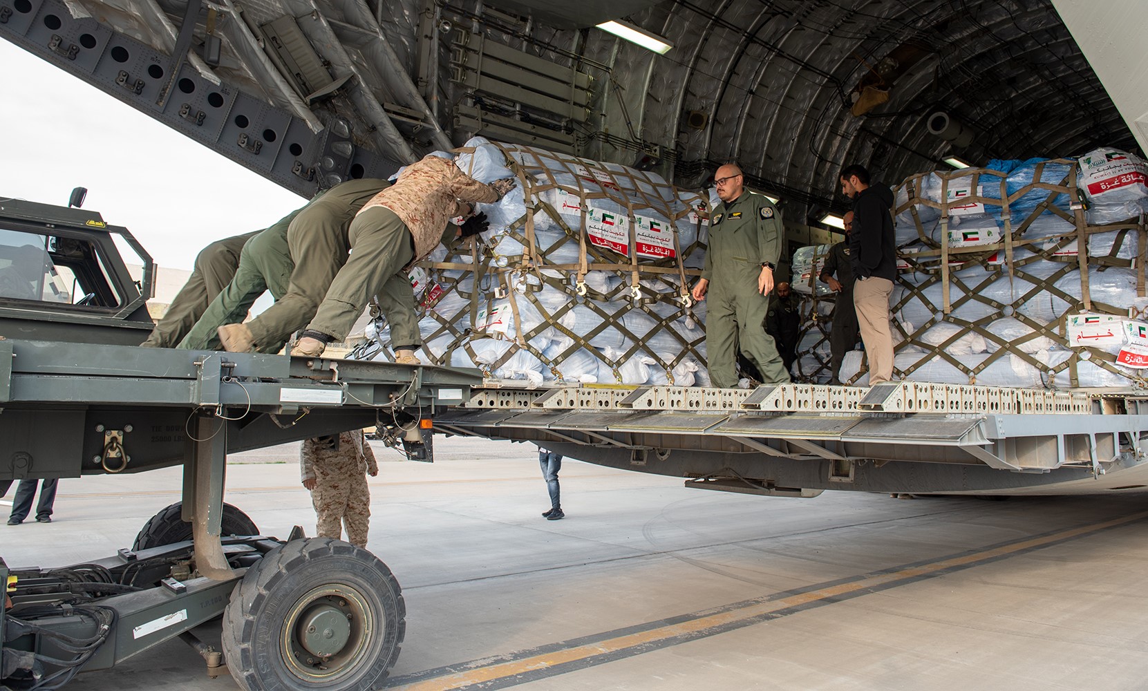 KUNA : Kuwait sends Gaza 40th relief planeload - Human - 15/01/2024