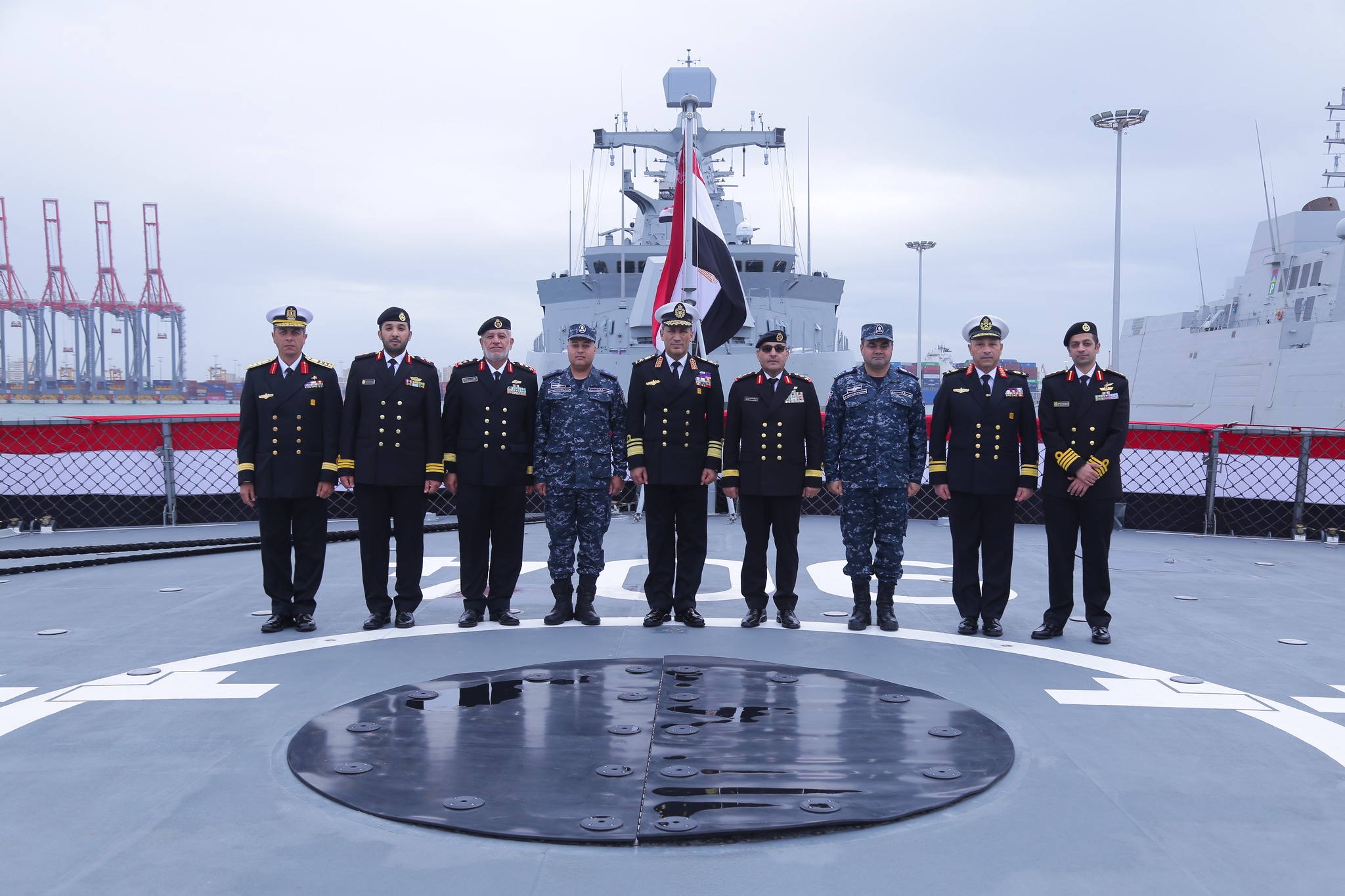 KUNA : Kuwait Navy delegation examines Egyptian naval units in Alexandria