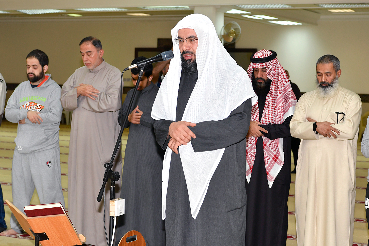 KUNA : Kuwait mosques host rain-seeking prayer