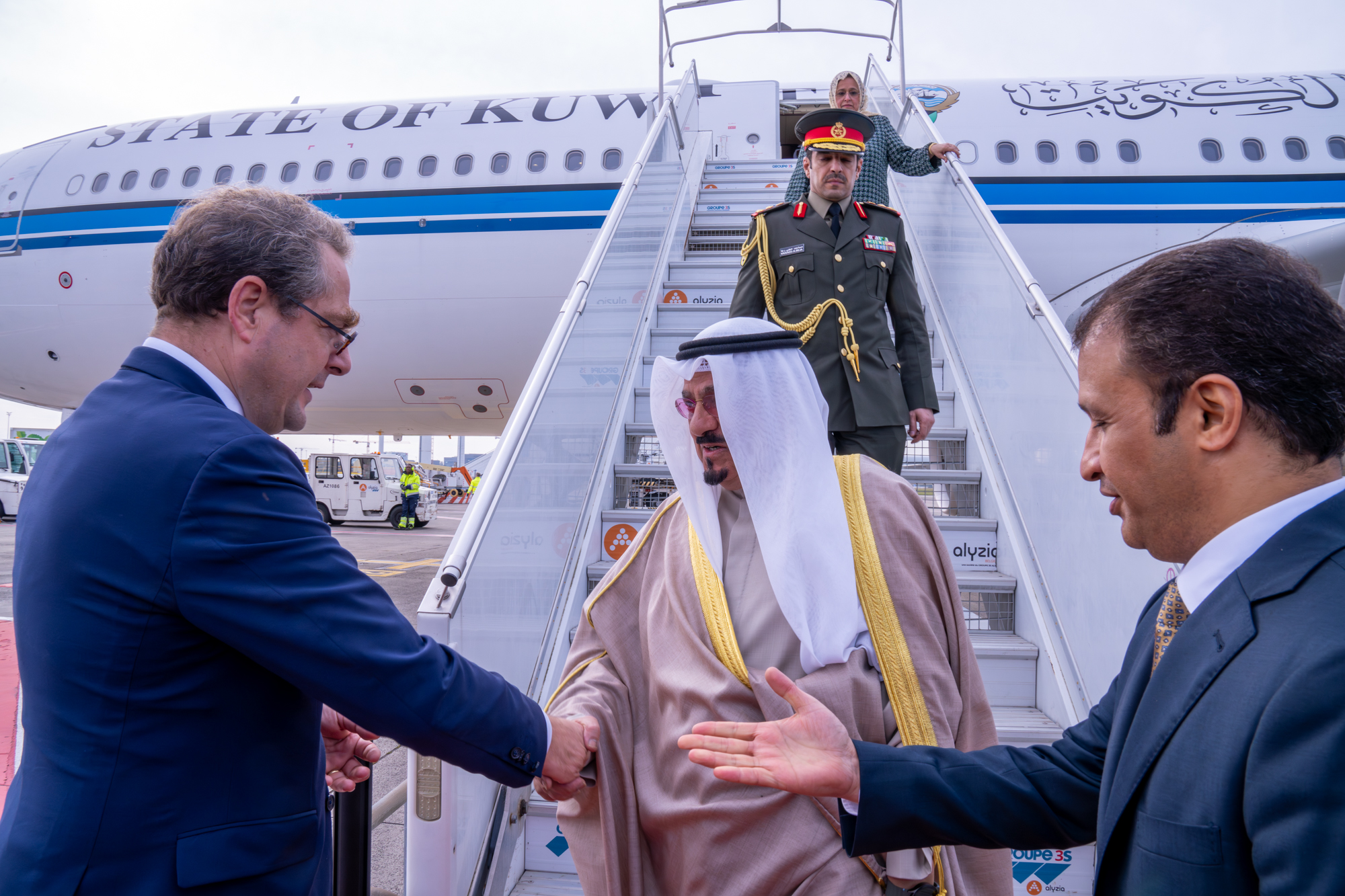 كونا : Kuwait Amir's Rep. underlines "significant" EU-GCC Summit upon ...