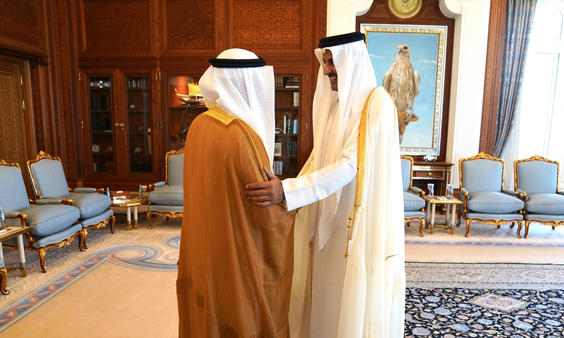 KUNA : Qatari Amir receives Kuwait 1st Deputy PM