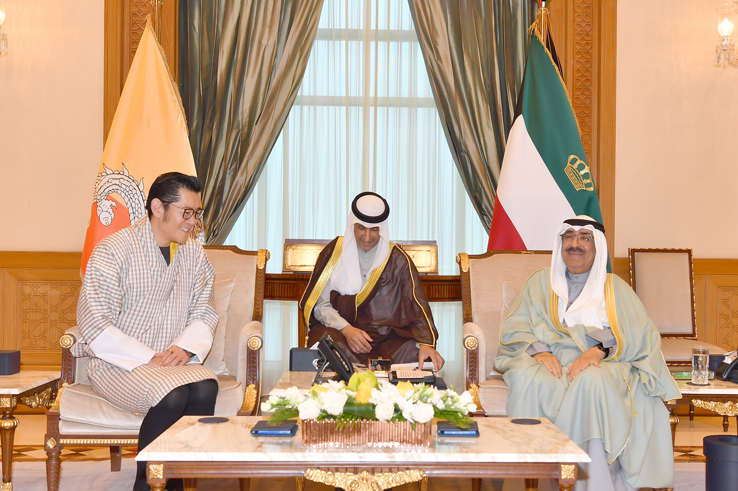 كونا : Kuwait Amir receives Bhutanese King