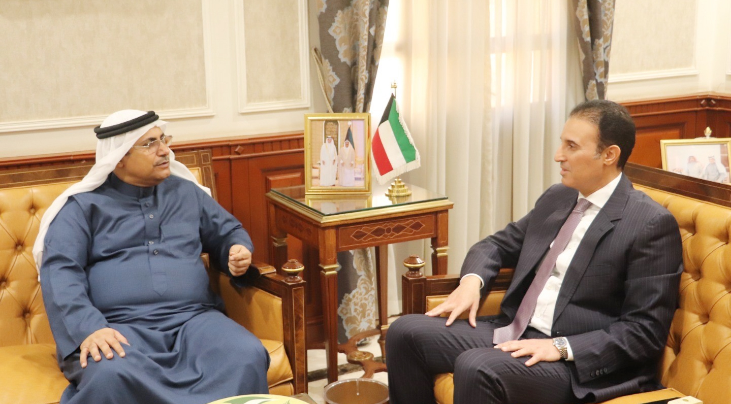 KUNA : Arab Parliament Speaker hails Kuwait's policies, stances