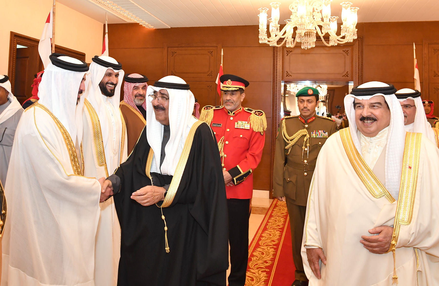 KUNA : Kuwait Amir departs Bahrain after state visit - diwan - 13/02/2024