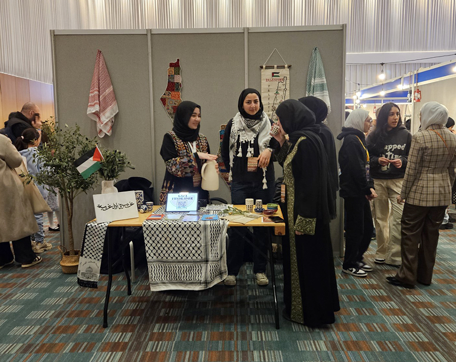 KUNA : Amb. to UK praises Kuwaiti students' efforts in highlighting ...