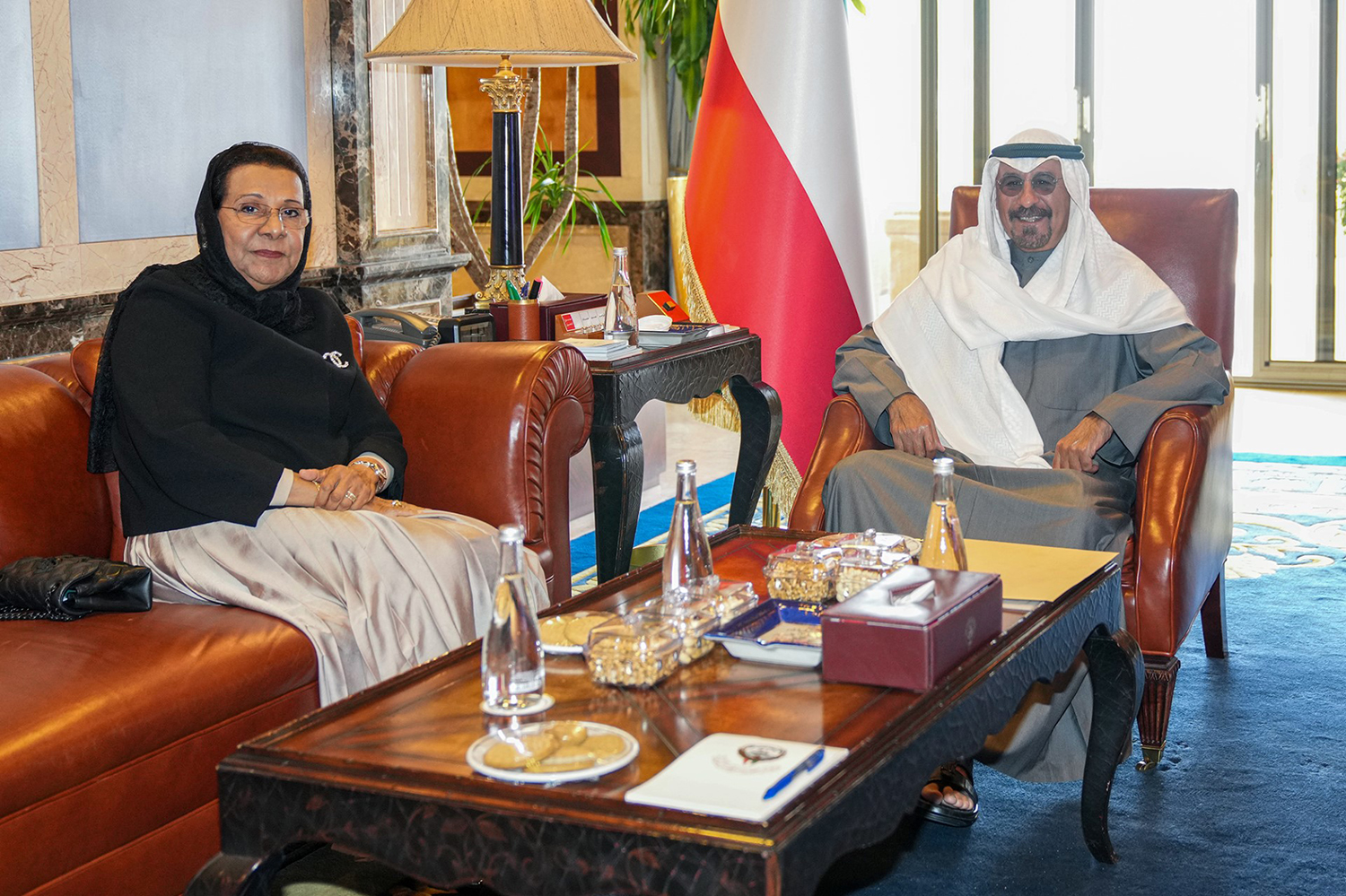 KUNA : Kuwait PM receives AASU Chairwoman, SAB Acting Pres.