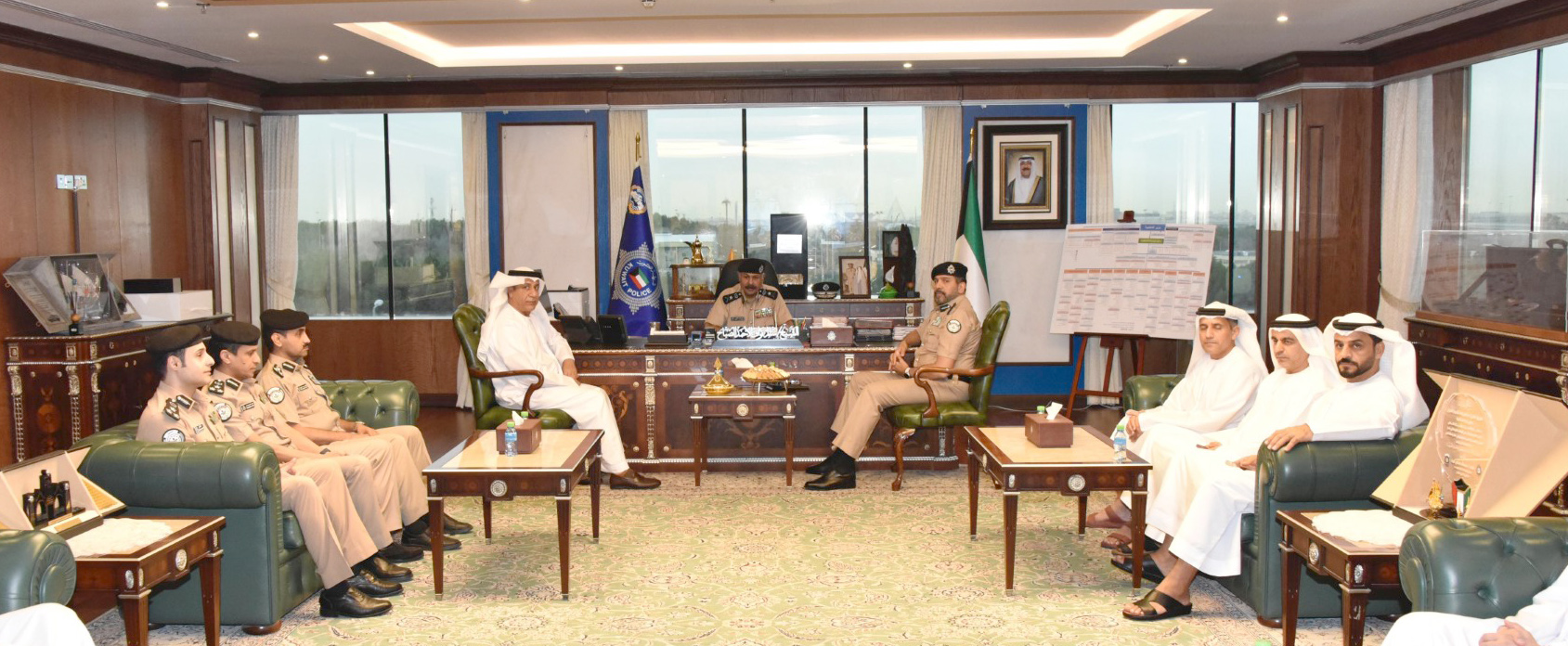 KUNA : Kuwait, UAE discuss security cooperation