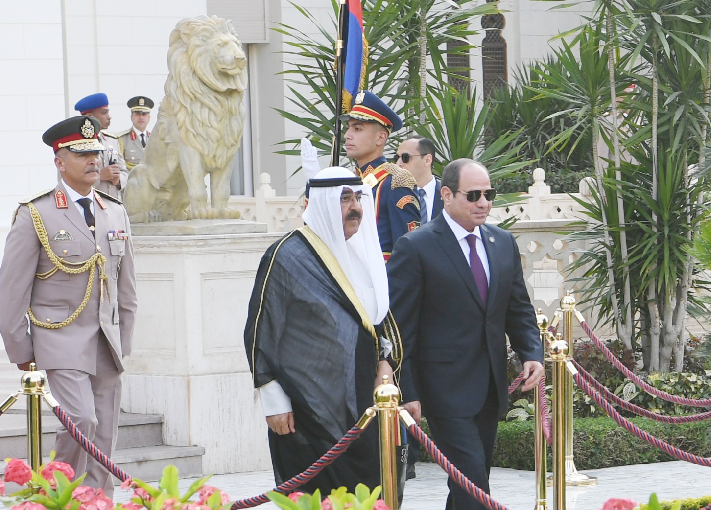 KUNA : Diwan: Official reception ceremony held for Kuwait Amir in Egypt