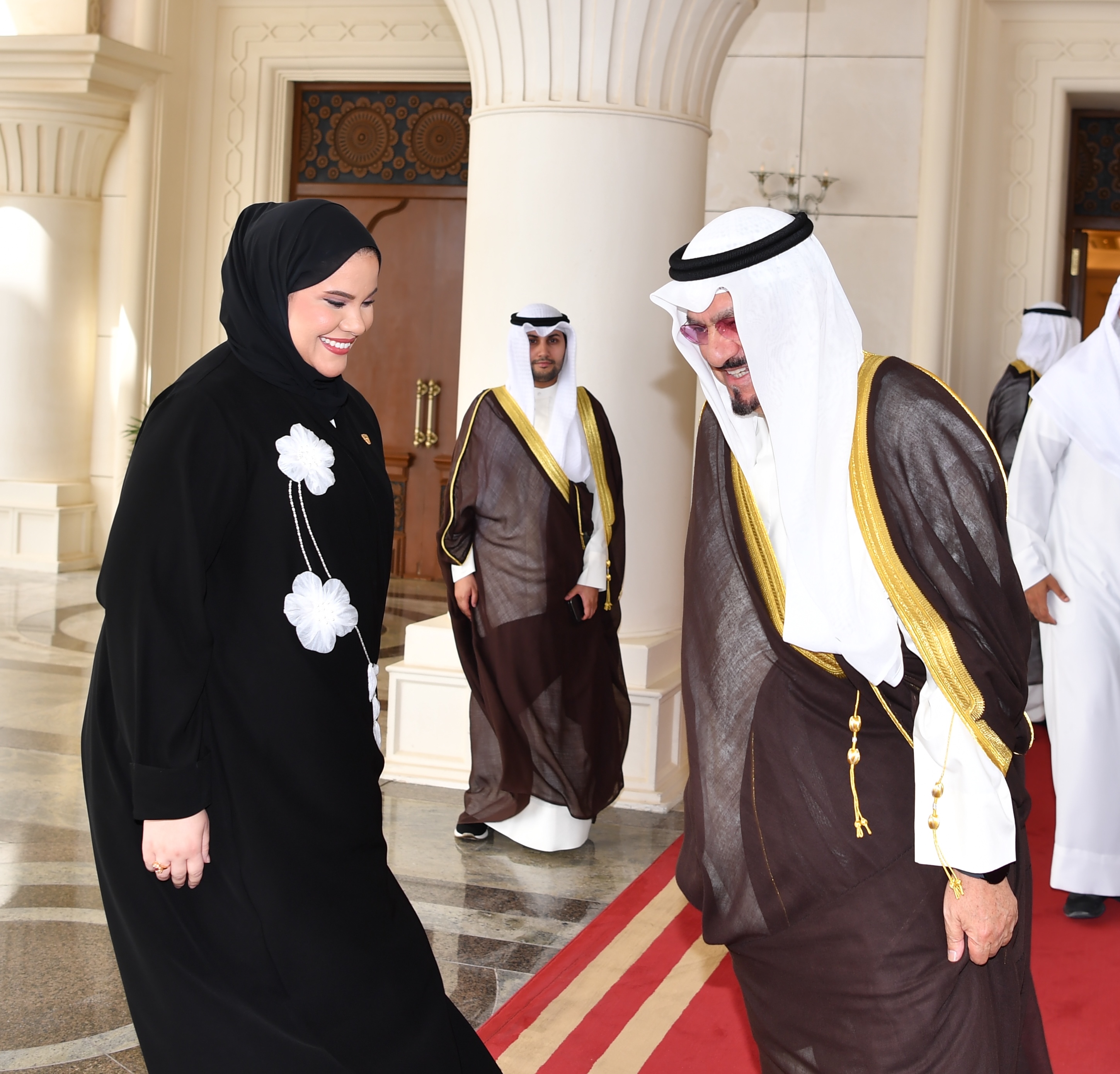 KUNA : Representing Kuwait Amir, PM heads to Bahrain to attend Arab Summit