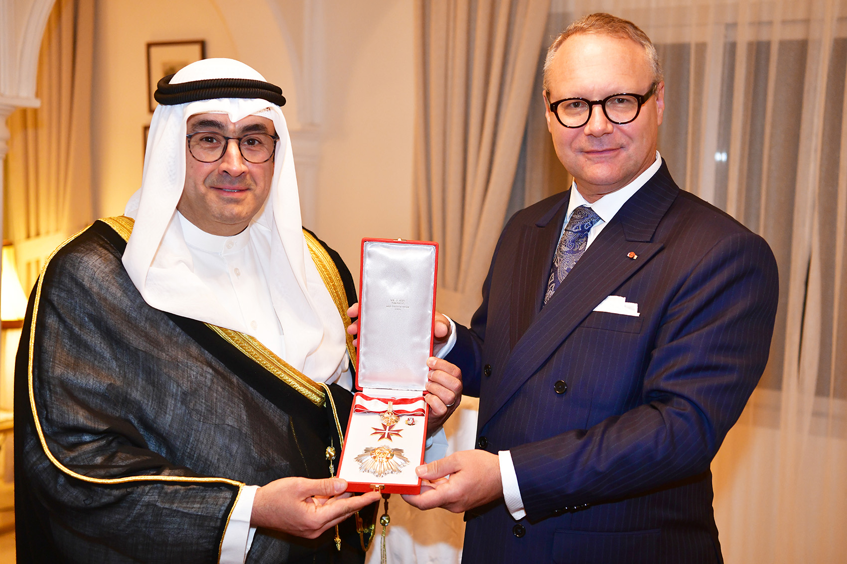 KUNA : Austrian Pres. awards Kuwaiti Ambassador Golden Star