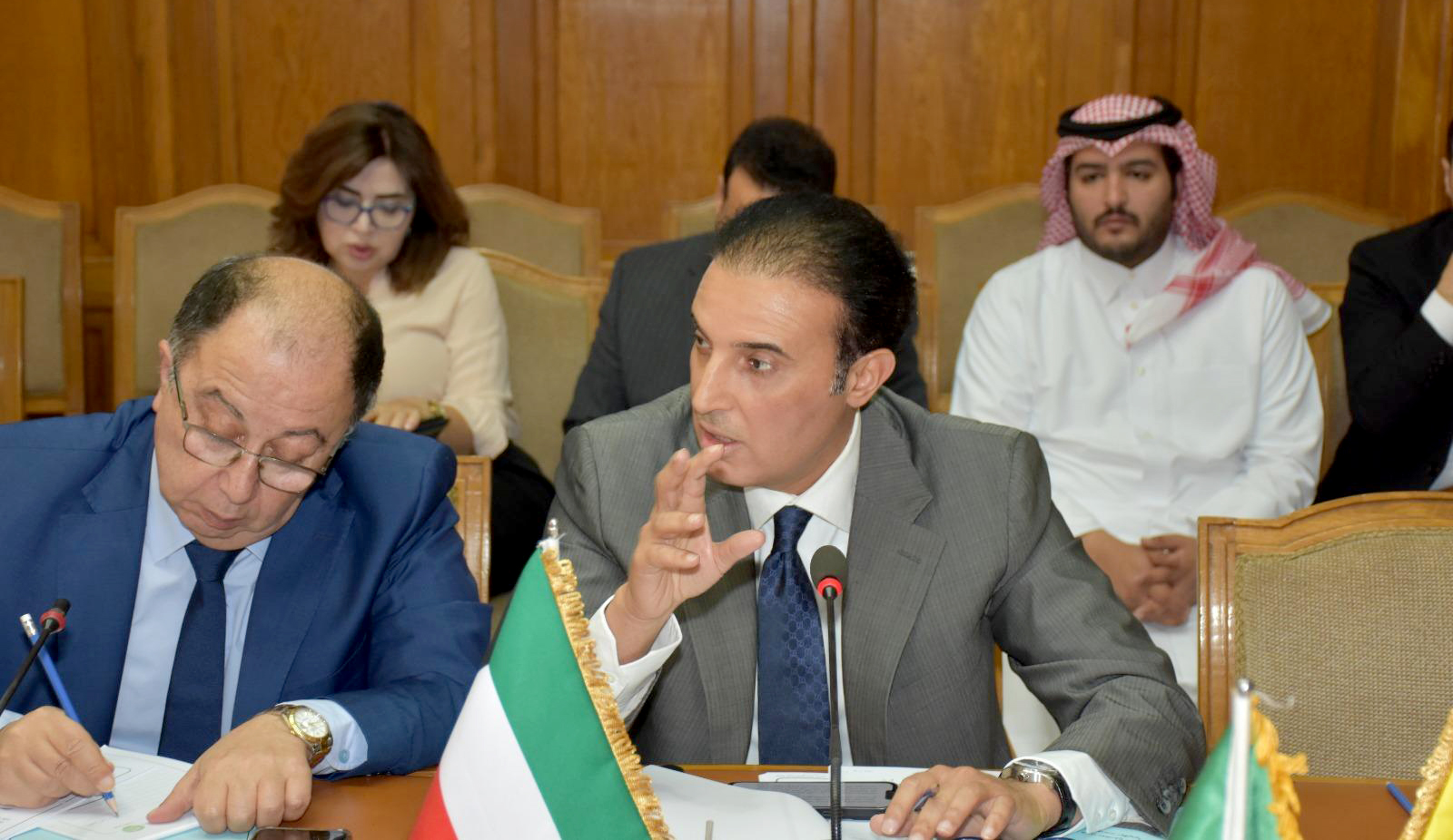KUNA : Arab League holds consultative meeting on Arab groups, regional ...