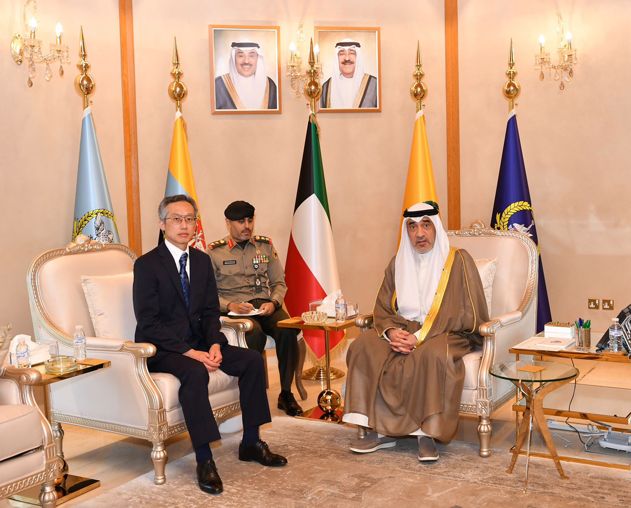 KUNA : Kuwait Def. Minister receives foreign ambassadors