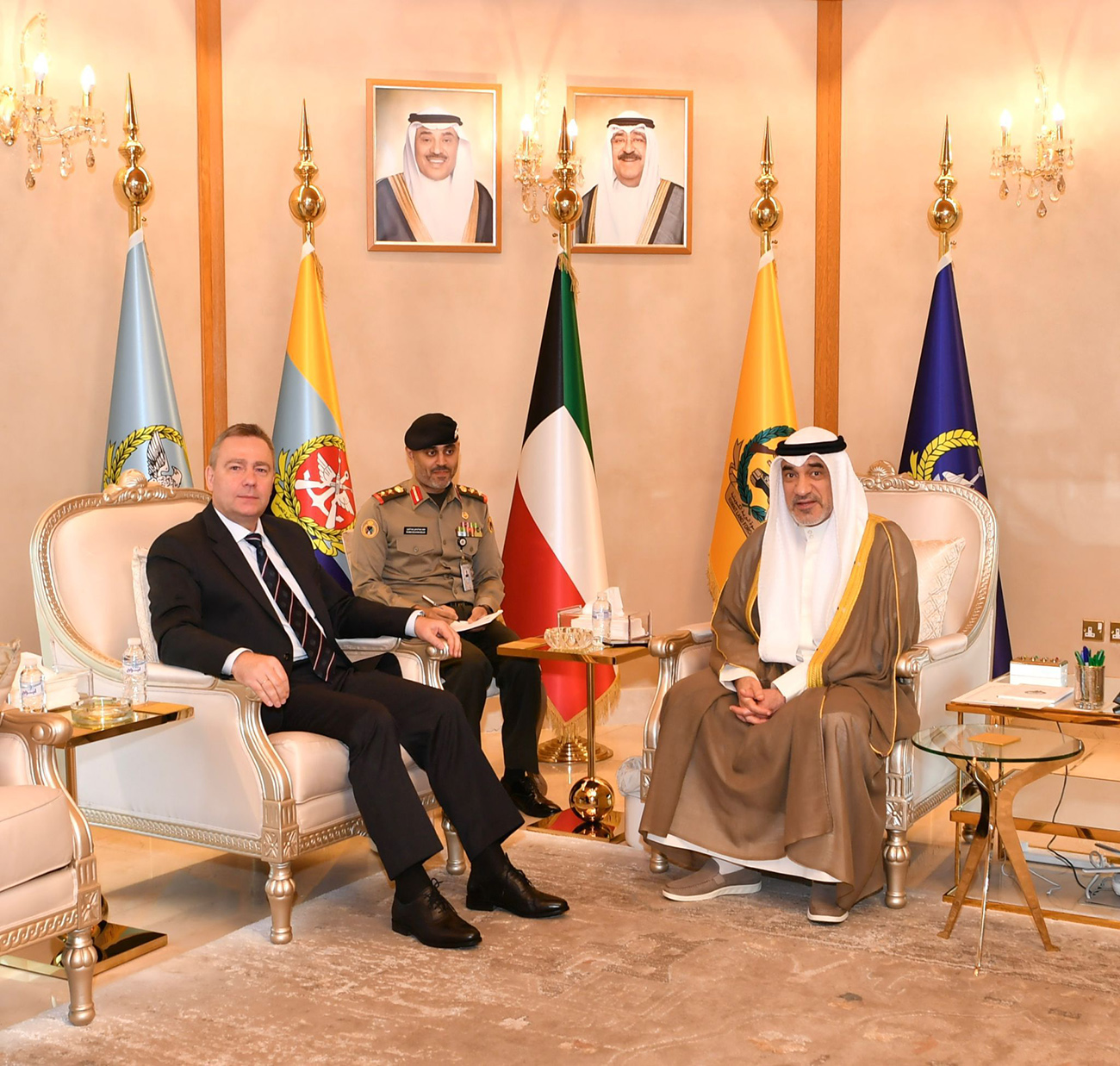 KUNA : Kuwait Def. Minister receives foreign ambassadors