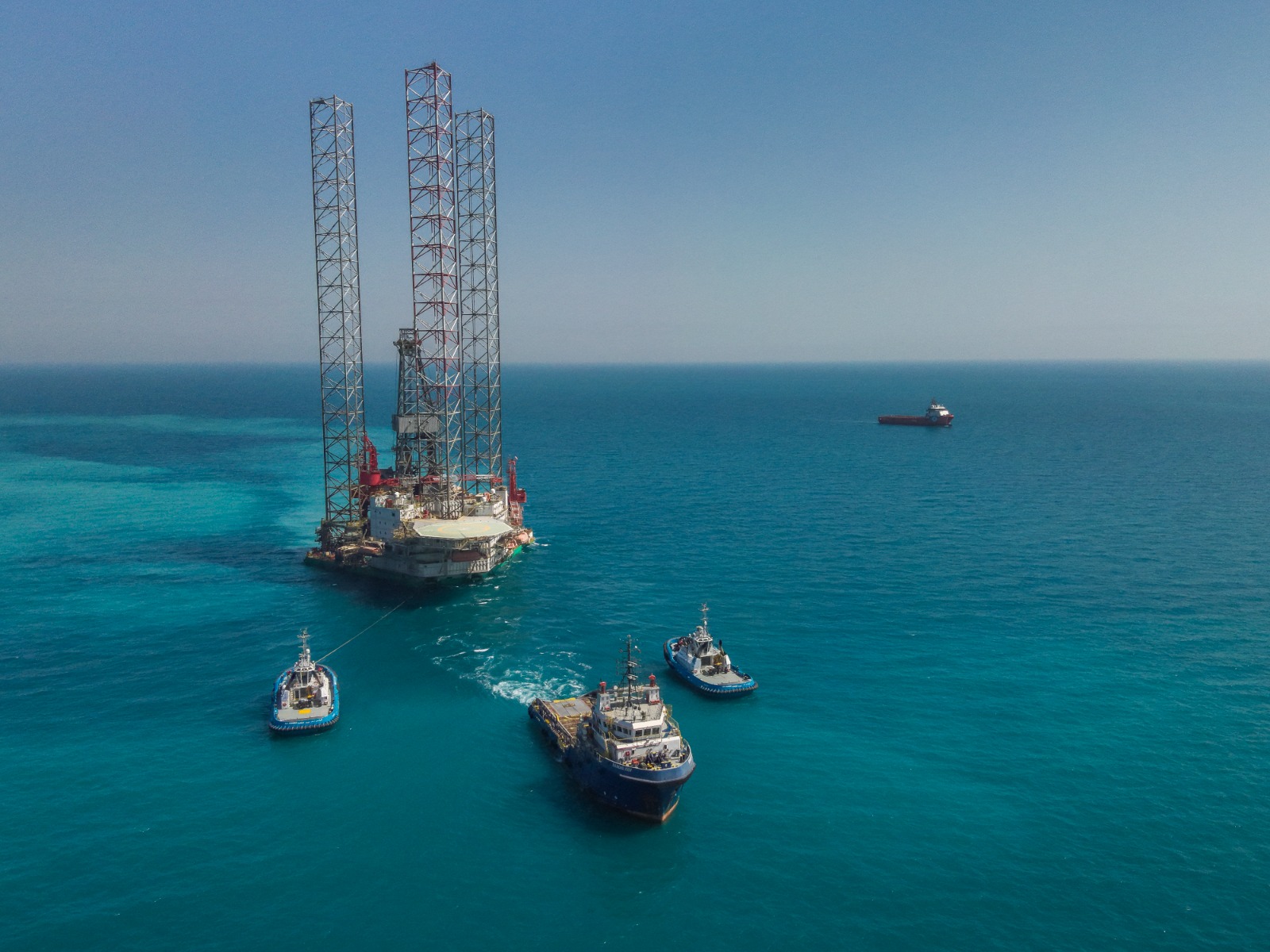 كونا : نفط الكويت: منصة (أورينتال فينيكس) تنتقل ل(قطاع جزة) لحفر البئر الاستكشافي الأول (جزة 1)