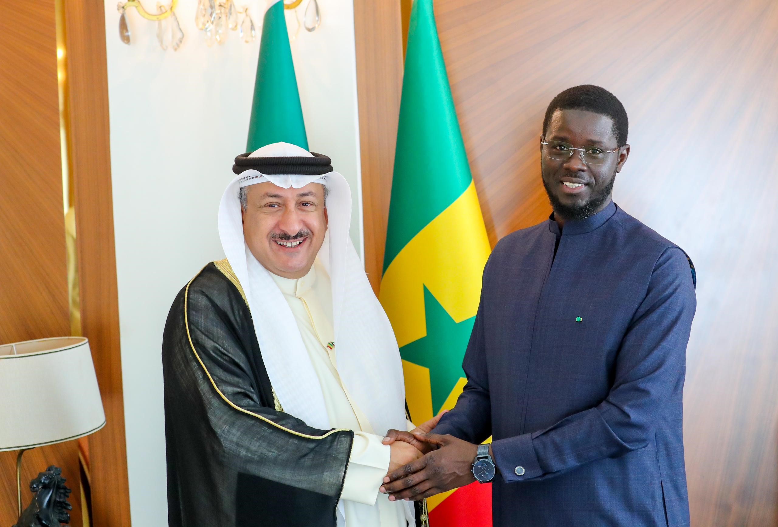 KUNA : Pres. of Senegal receives Kuwaiti Amb. on end of tenure