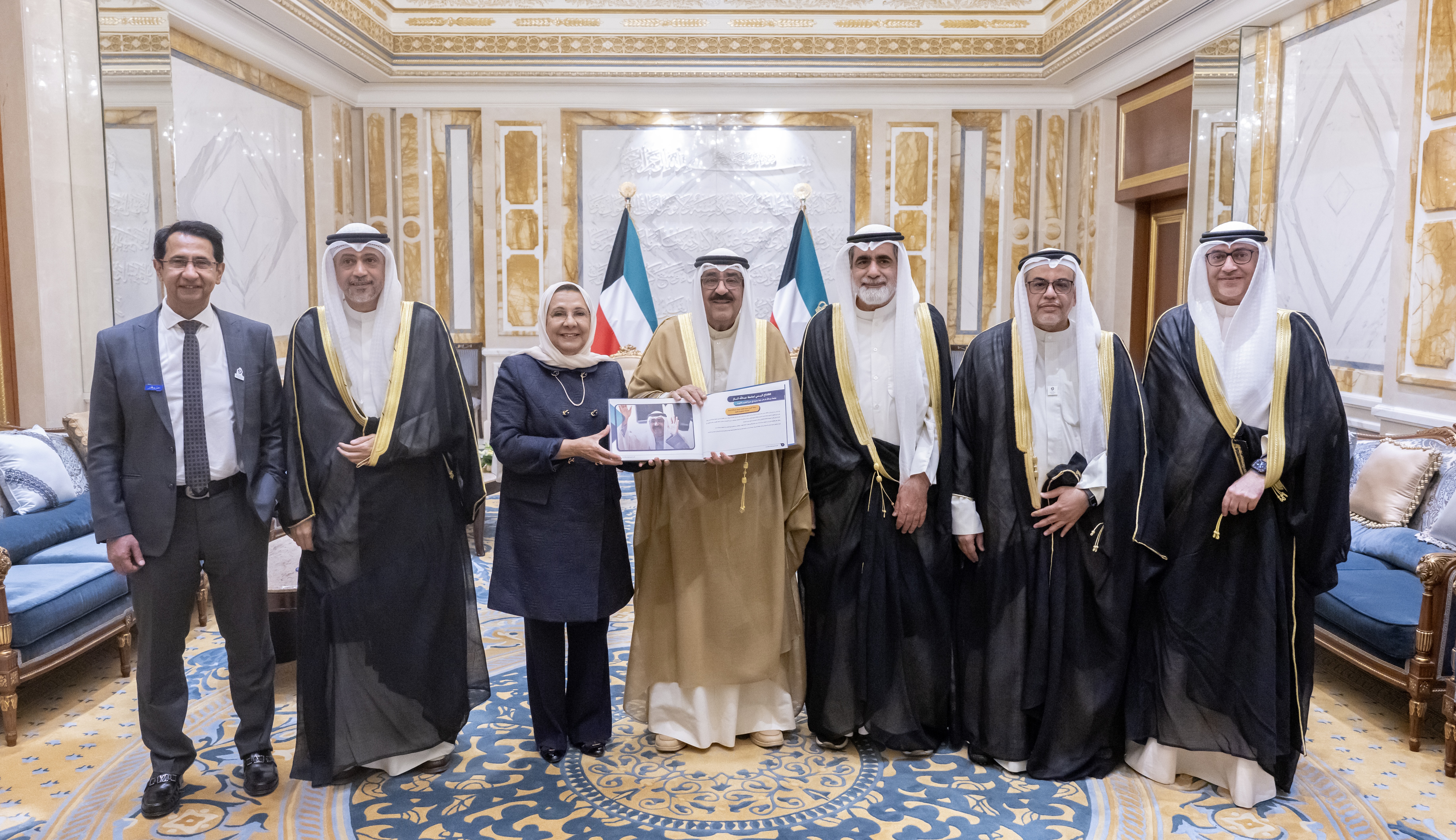 KUNA : Kuwait Amir receives Abdullah Al-Salem University Board