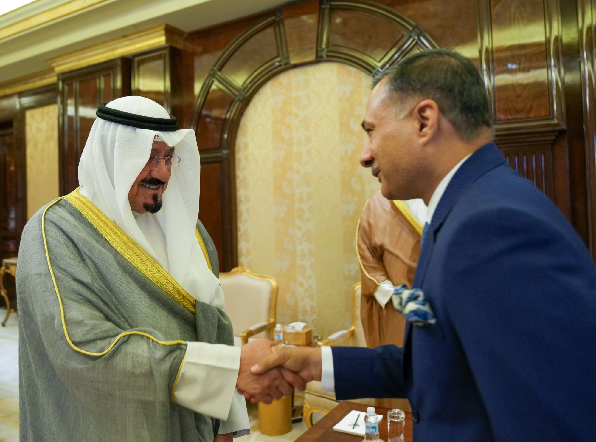 كونا : Kuwait PM receives Indian Amb.