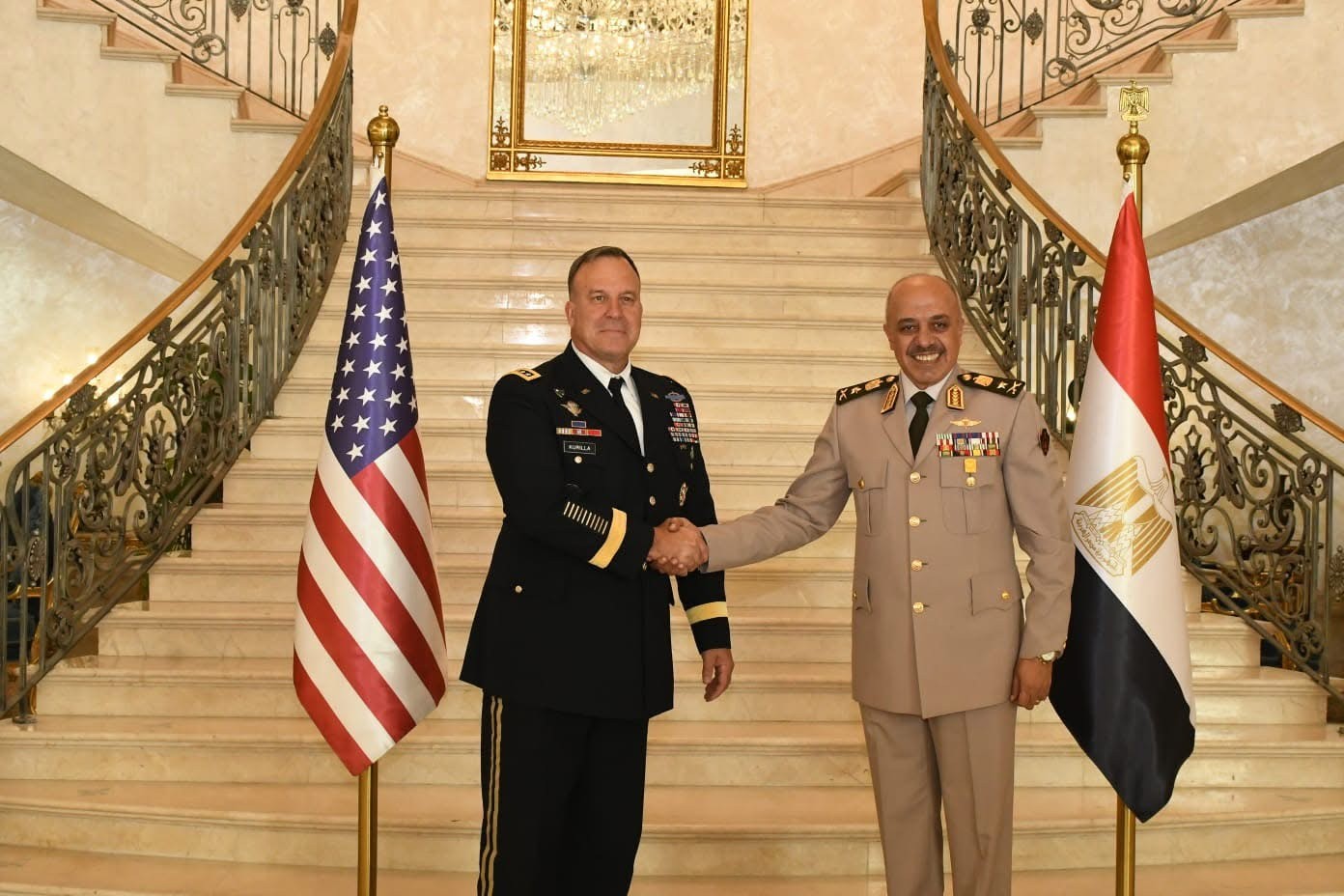 KUNA : Egyptian Chief of Staff, CENTCOM Chief discuss regional developments